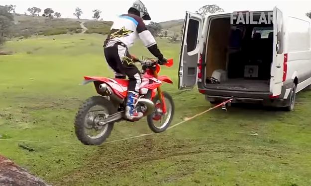 Funny moments of failure - Entertainment for All